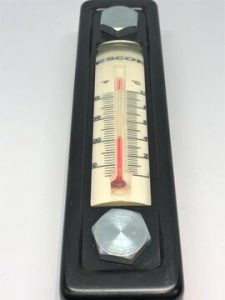 Hydraulic Tank Reservoir Level Gauge with Temp - Refurbalers.com